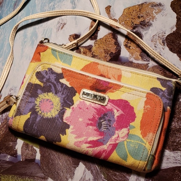 Relic | Bags | Relic Floral Multi Handbag | Poshmark